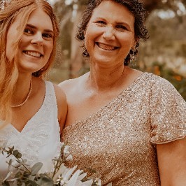 Support Julie's flock to Stop Breast Cancer!